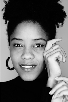 Tänzerin Carla Silva auf StagePool